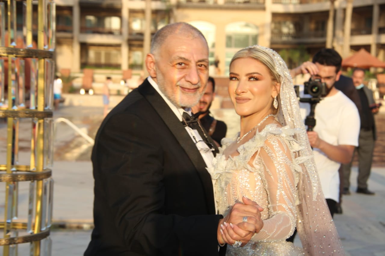 A Glamorous Ceremony Celebrating the Wedding of Dareen Atwa and Amr ...