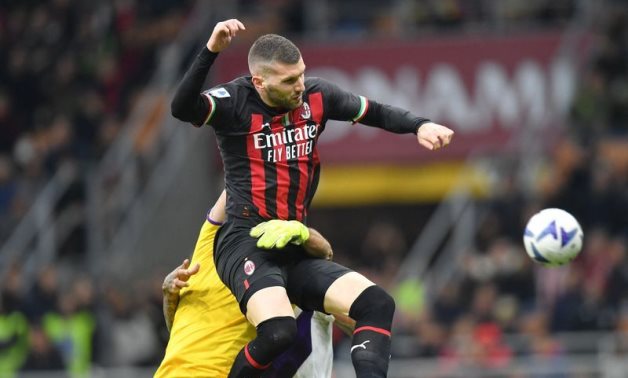 Late own goal hands Milan 2-1 win over Fiorentina - EgyptToday