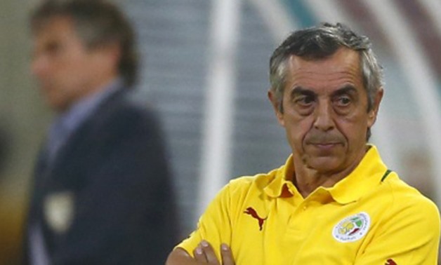 Soccer-Mali coach Giresse quits as World Cup hopes fade - EgyptToday