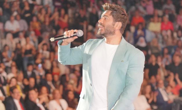 The 23rd Arab Radio & TV Festival honors Tamer Hosny as the Best Arab ...