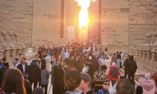 Luxor witnesses the solar alignment phenomenon on the Holy of Holies ...