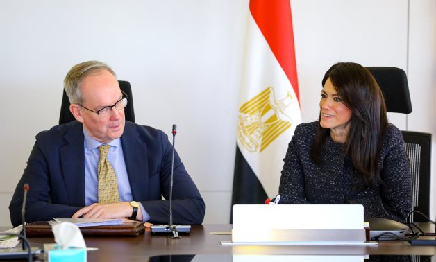 Egypt, Sweden discuss strengthening economic ties, development ...
