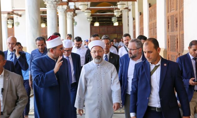 President of Turkish Diyanet visits Al Azhar Mosque - EgyptToday